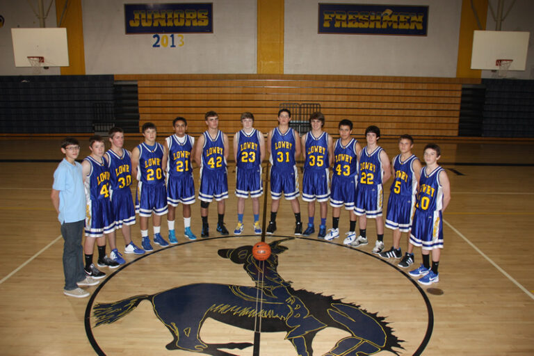 Freshman boy’s basketball opens season – Lowry High