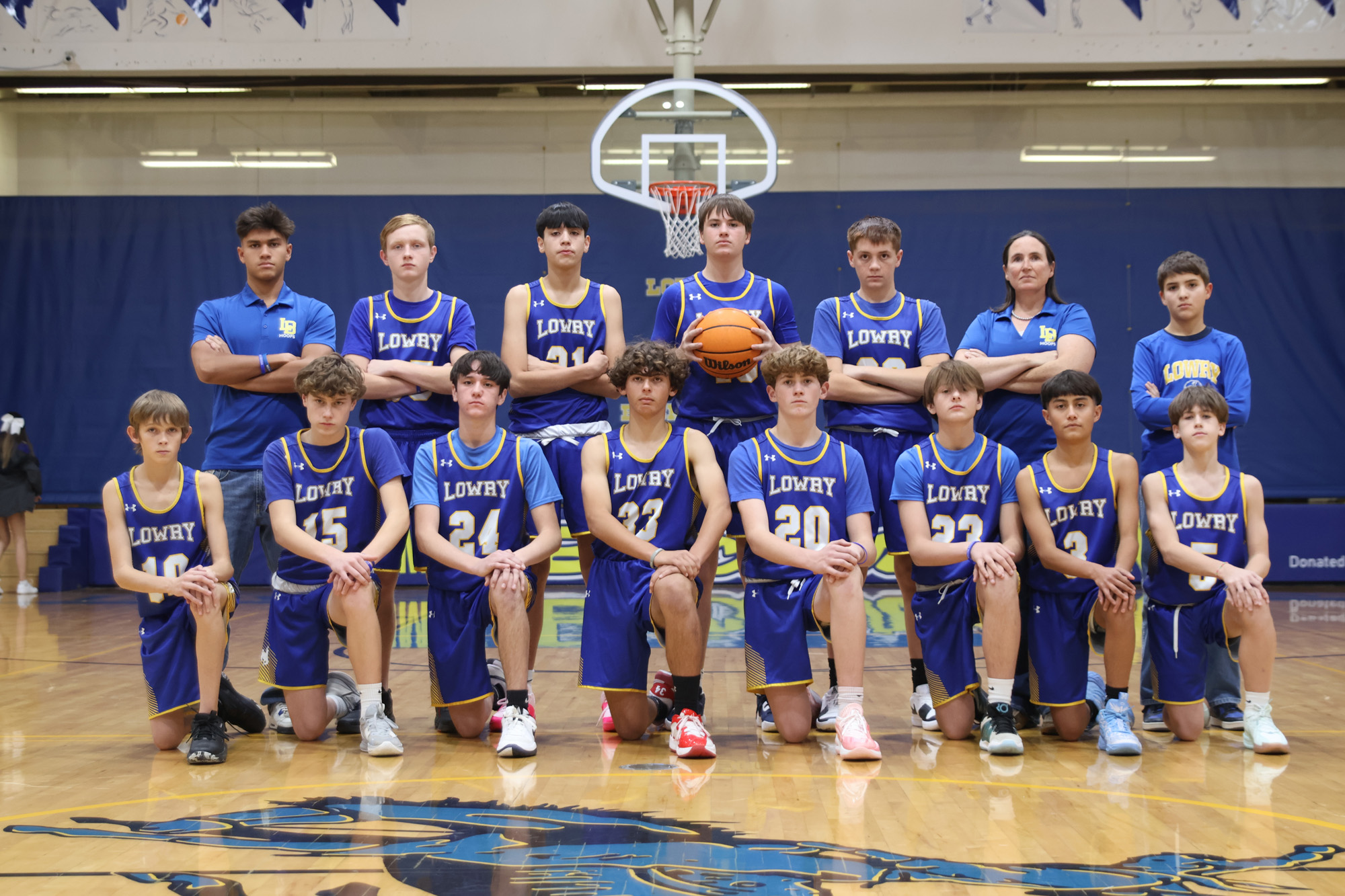 Freshman boys’ basketball team prepares for season - Lowry High