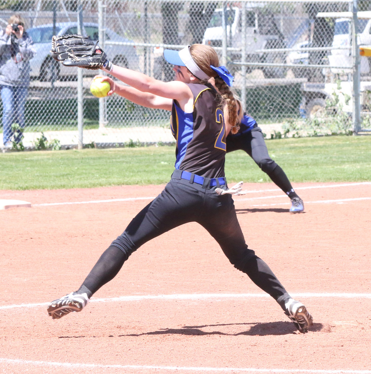 Shorthanded softball squad wins series finale from Greenwave - Lowry High