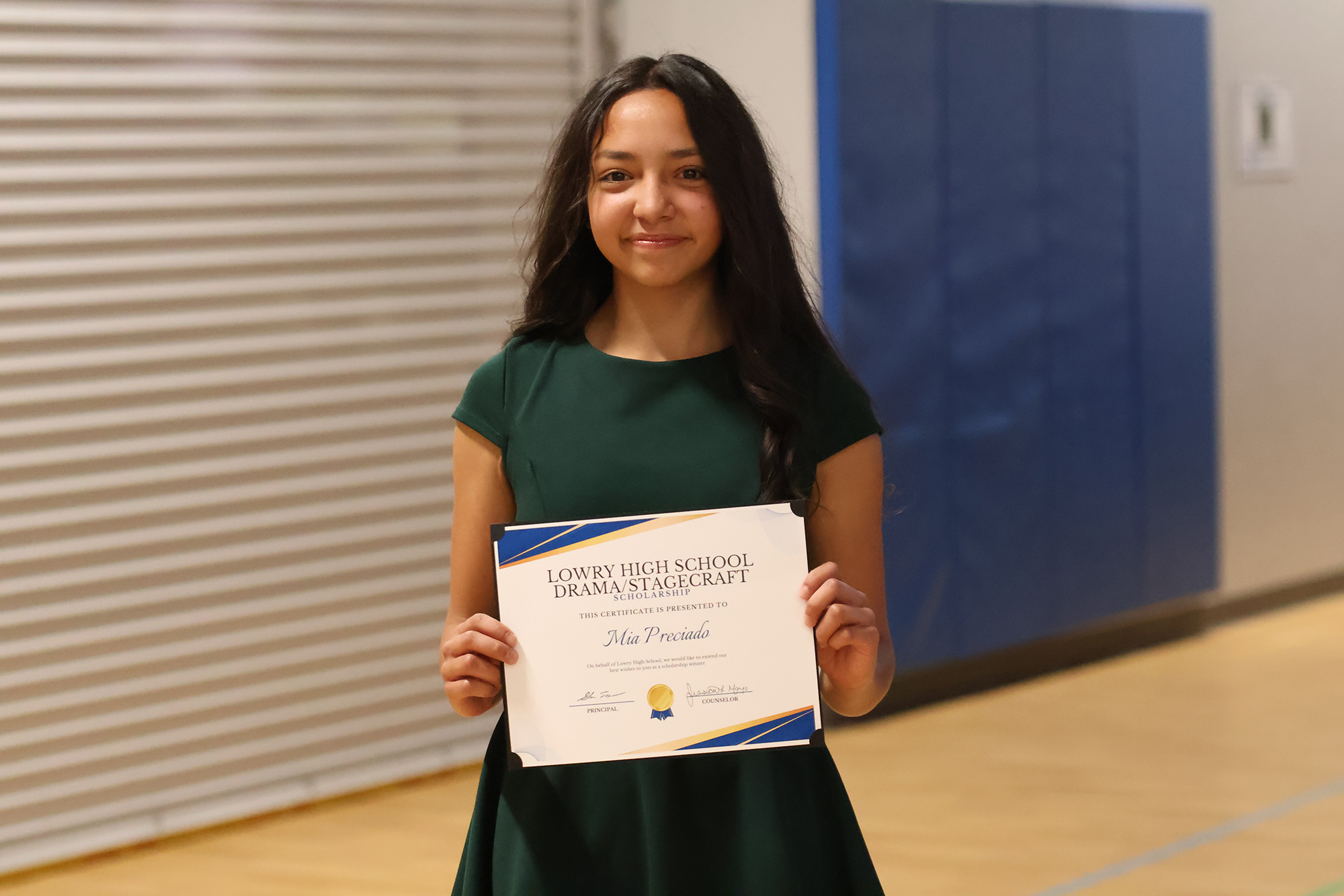 Senior receive awards on scholarship night – Lowry High