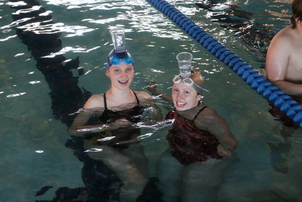 Varsity swim team qualifies for Zone in first meet – Lowry High
