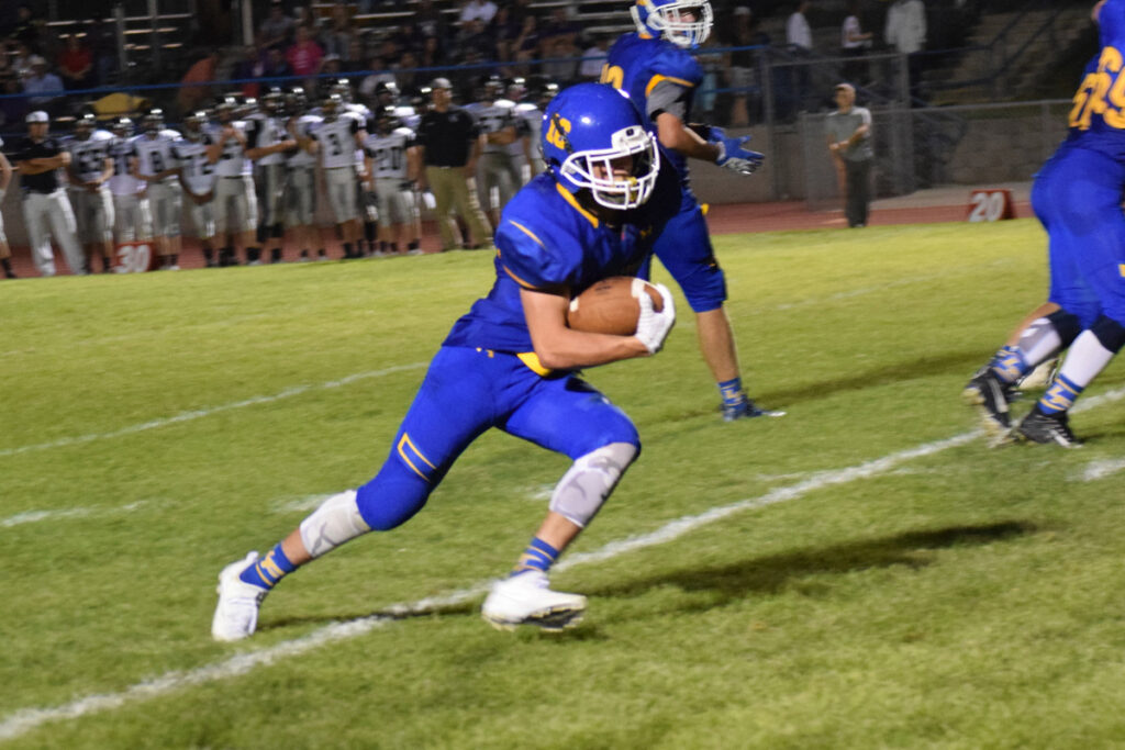 Varsity football takes loss against Truckee 39-8 – Lowry High
